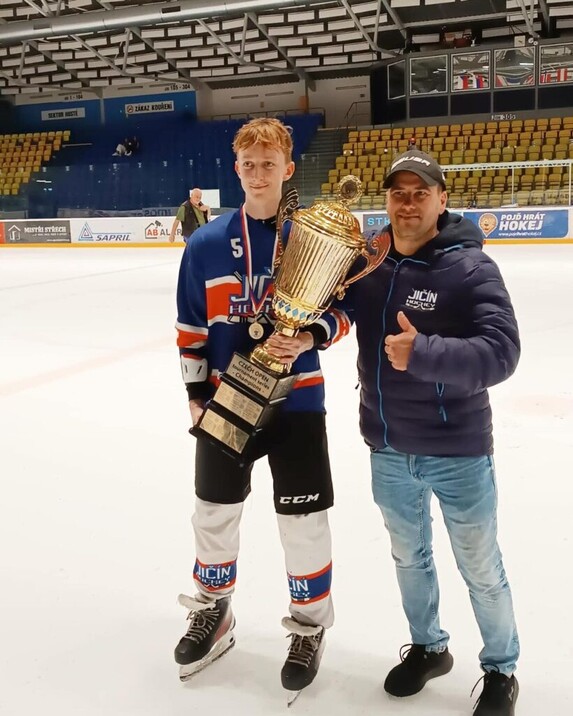 Štěpán Veselý: Pokračovat chci, protože máme dobrou partu - HC Jičín